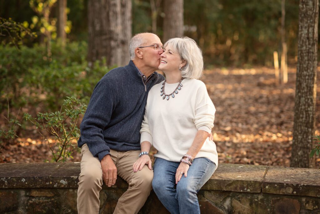 How to Include Grandparents in Your Family Photo Session - Laci Leigh ...